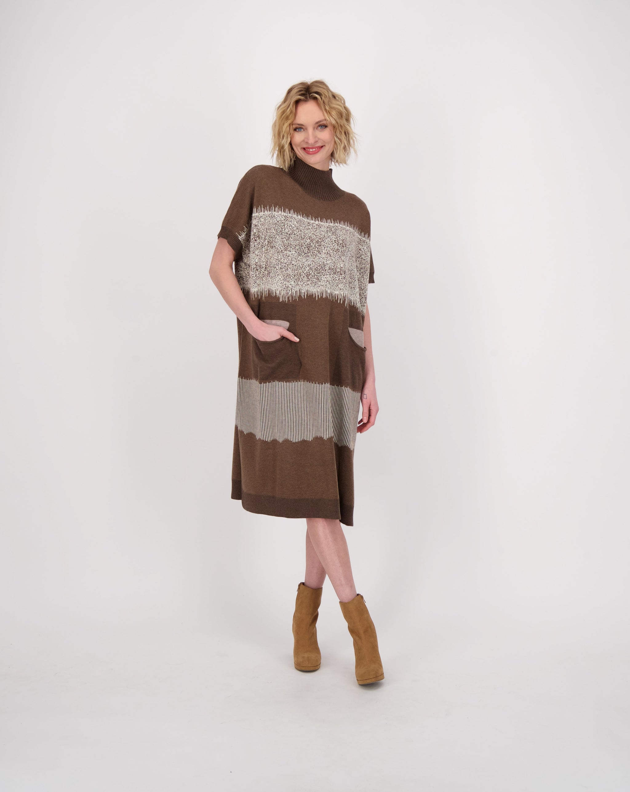 Abstract Art Intarsia Long Knitted Dress